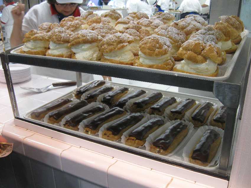 10-1-big-e-eclairs - Commonweeder