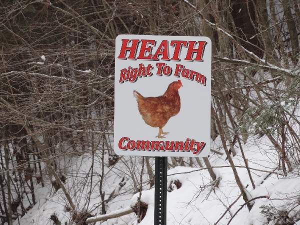 Heath chicken sign - Commonweeder