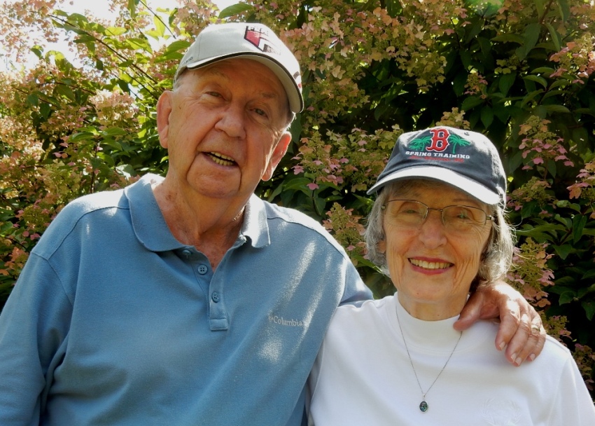 9-29 John and Pat Barry - Commonweeder