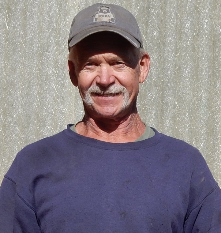 10-26 Michael Butynski closeup - Commonweeder